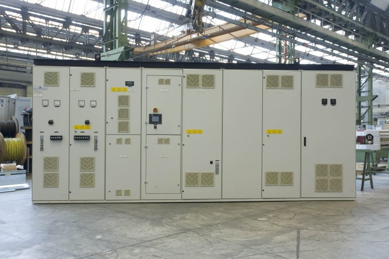 Biến Tần Trung Thế Nidec Conversion SILCOVERT TN: Công Nghệ 3 Bậc NPC ...